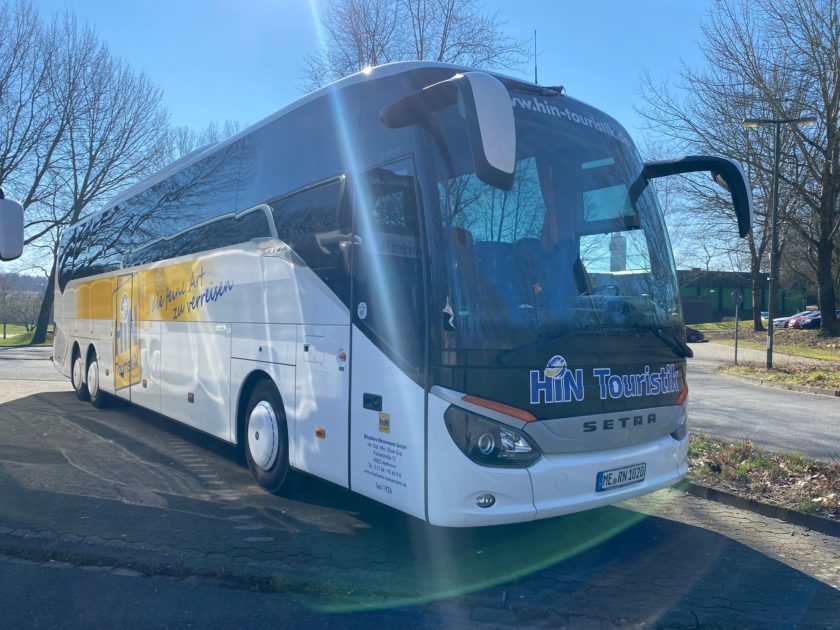 busfahrer-m-w-d-im-reiseverkehr-zubringerverkehr-im-kleinbus-in